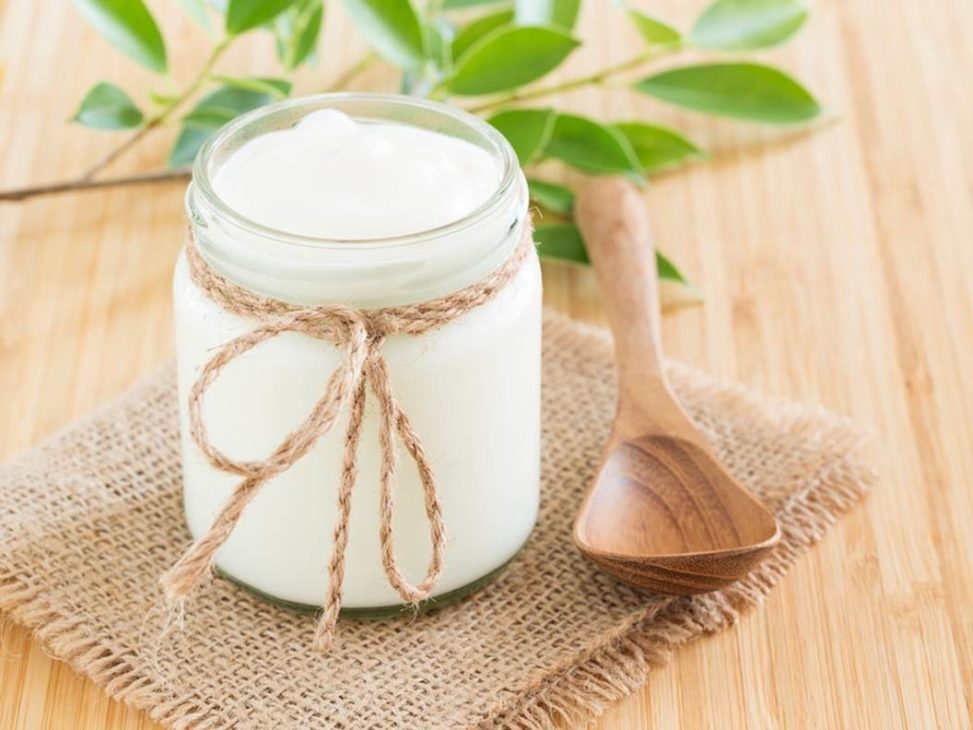 Kefir-based DIY recipes for your beauty care - Secretita