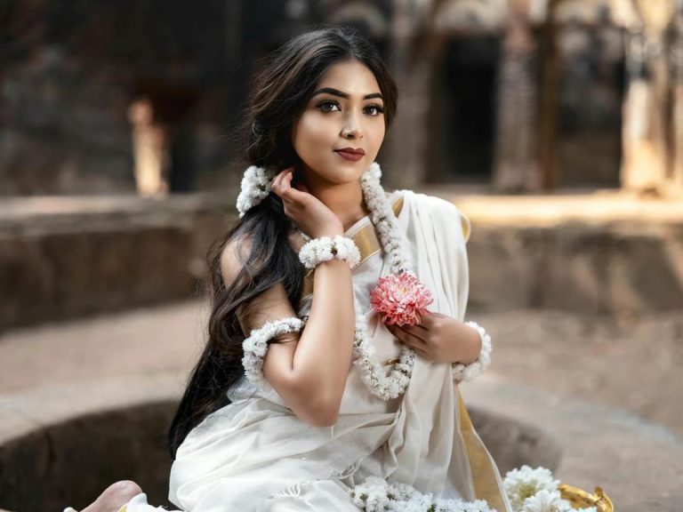 15 Beauty secrets of Indian women - Secretita